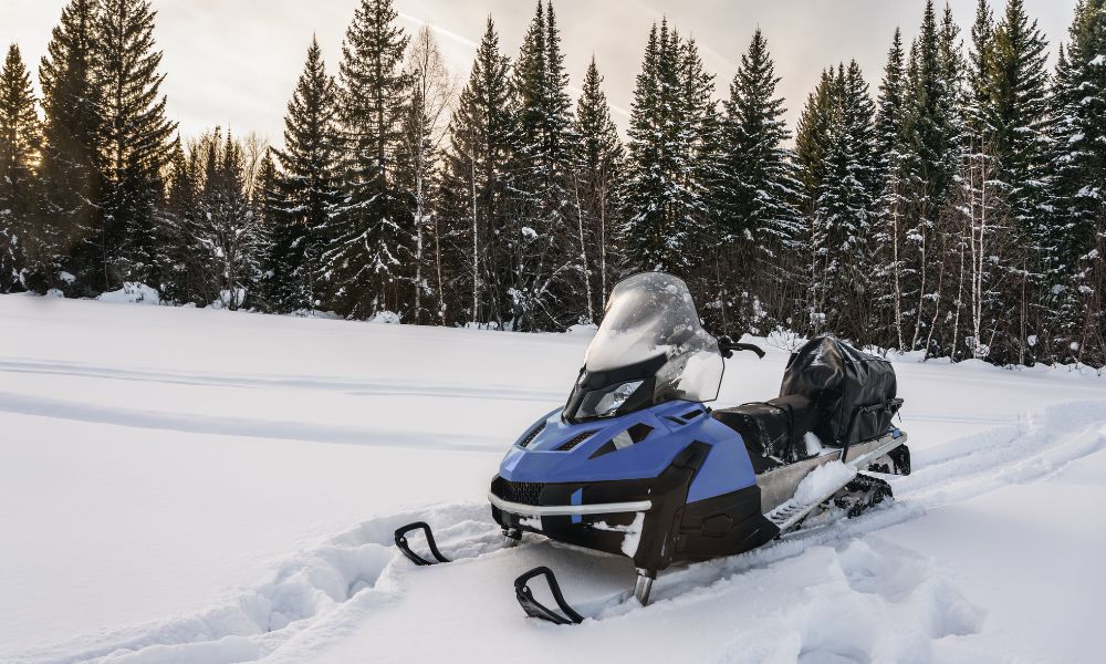 Why Changing Your Snowmobile Belt Is So Important | Peakboys